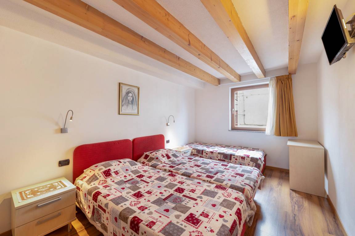 75 M² Apartamento ∙ 2 Habitaciones ∙ 5 Huéspedes - Tesero