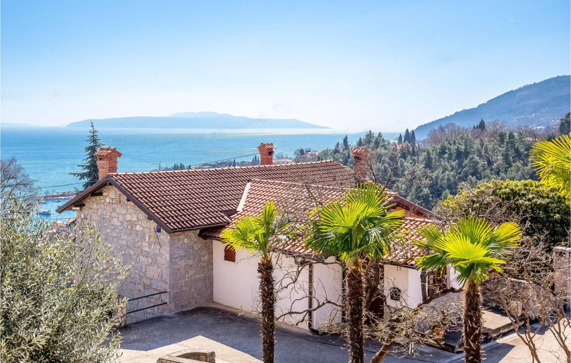 95 M² Ferienhaus ∙ 2 Schlafzimmer ∙ 4 Gäste - Opatija