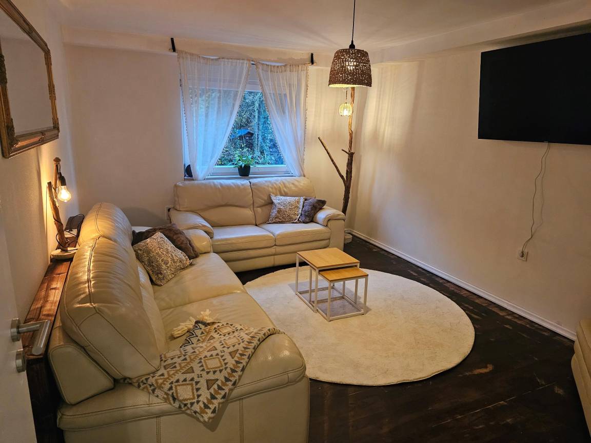 53 M² Ferienwohnung ∙ 1 Schlafzimmer ∙ 3 Gäste - Herborn