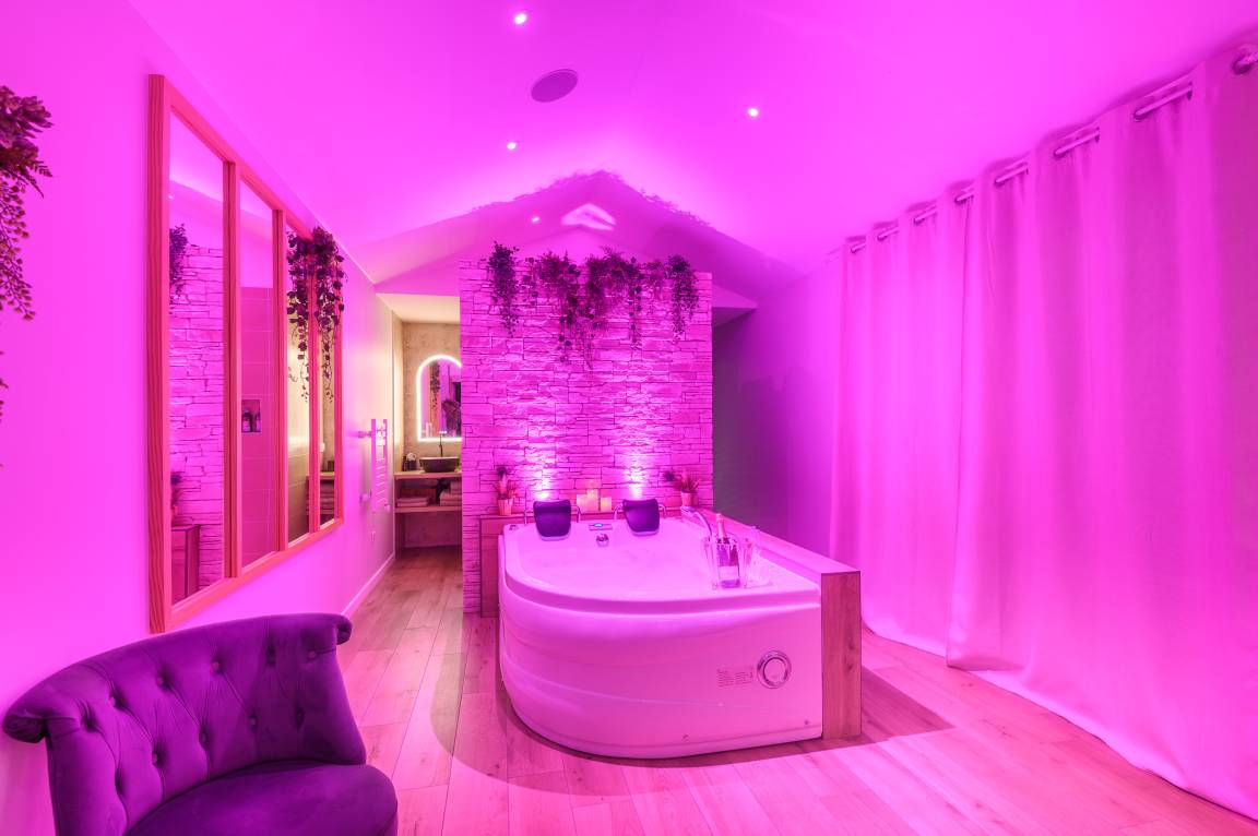 House ∙ 1 Bedroom ∙ 2 Guests - Jard-sur-Mer