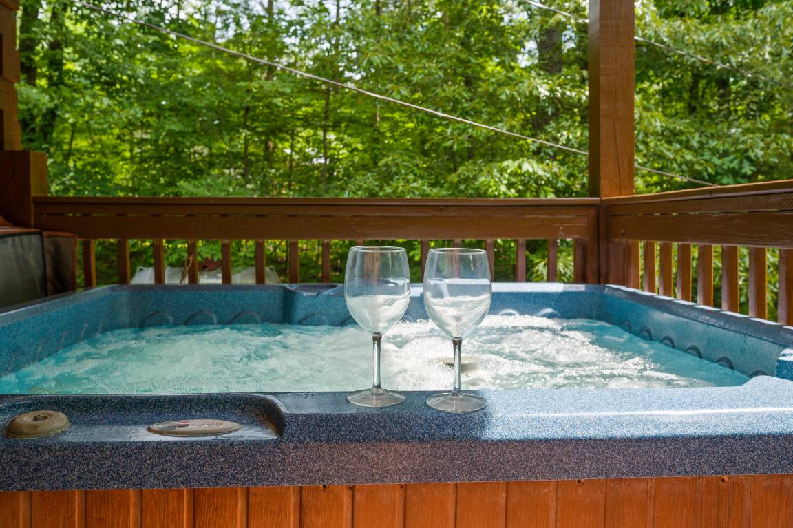 Casa ∙ 3 Habitaciones ∙ 8 Huéspedes - Pigeon Forge, TN