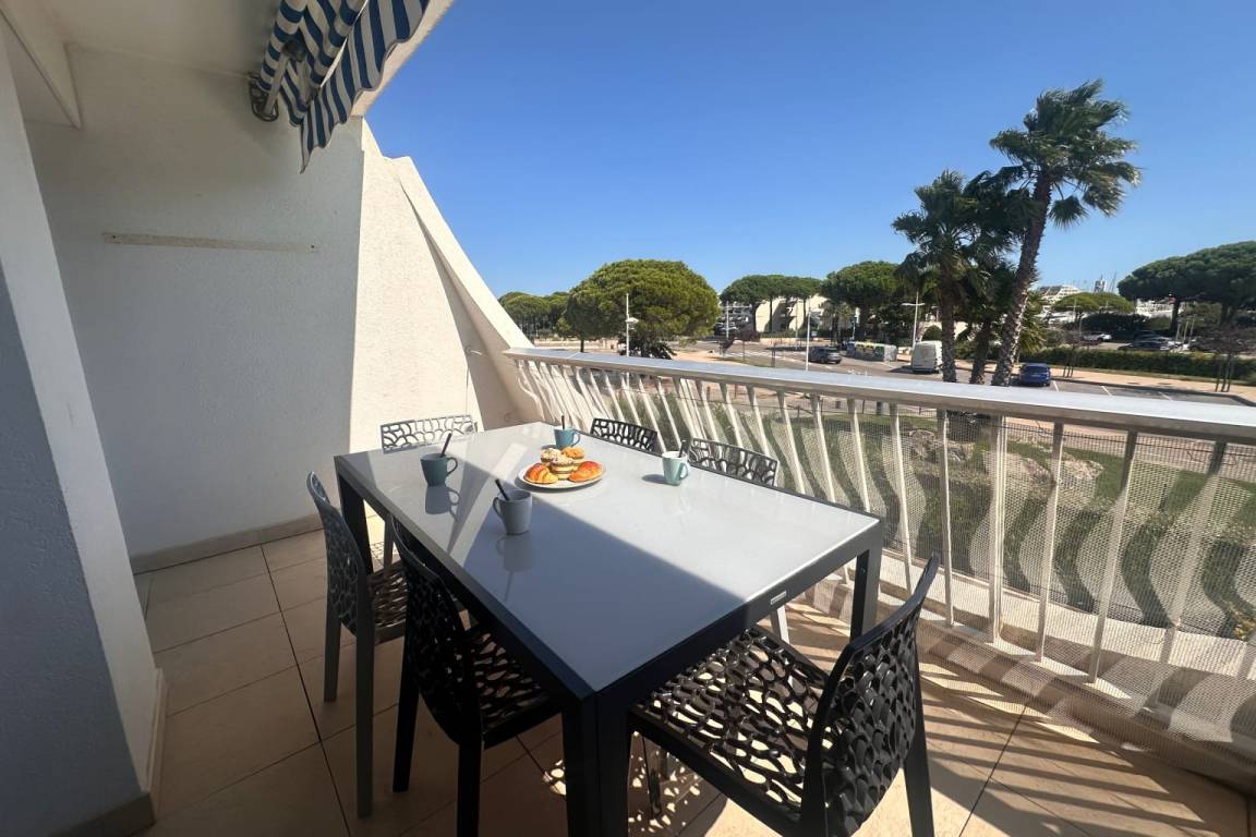 40 M² Appartement ∙ 1 Slaapkamer ∙ 4 Gasten - Port Camargue