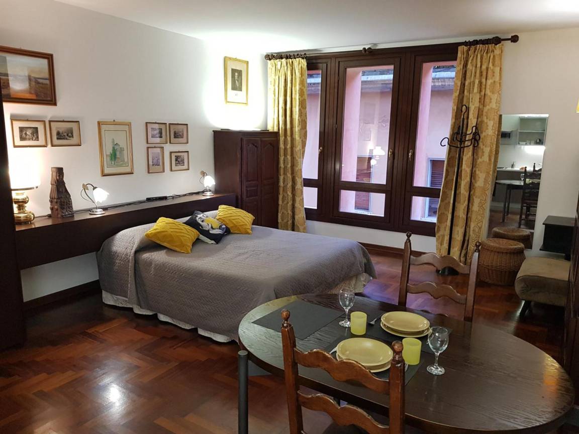 42 M² Studio Flat ∙ 3 Guests - Cremona