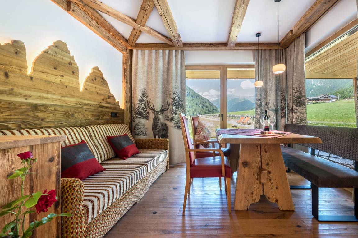 73 M² Chalet ∙ 2 Bedrooms ∙ 6 Guests - Toblach