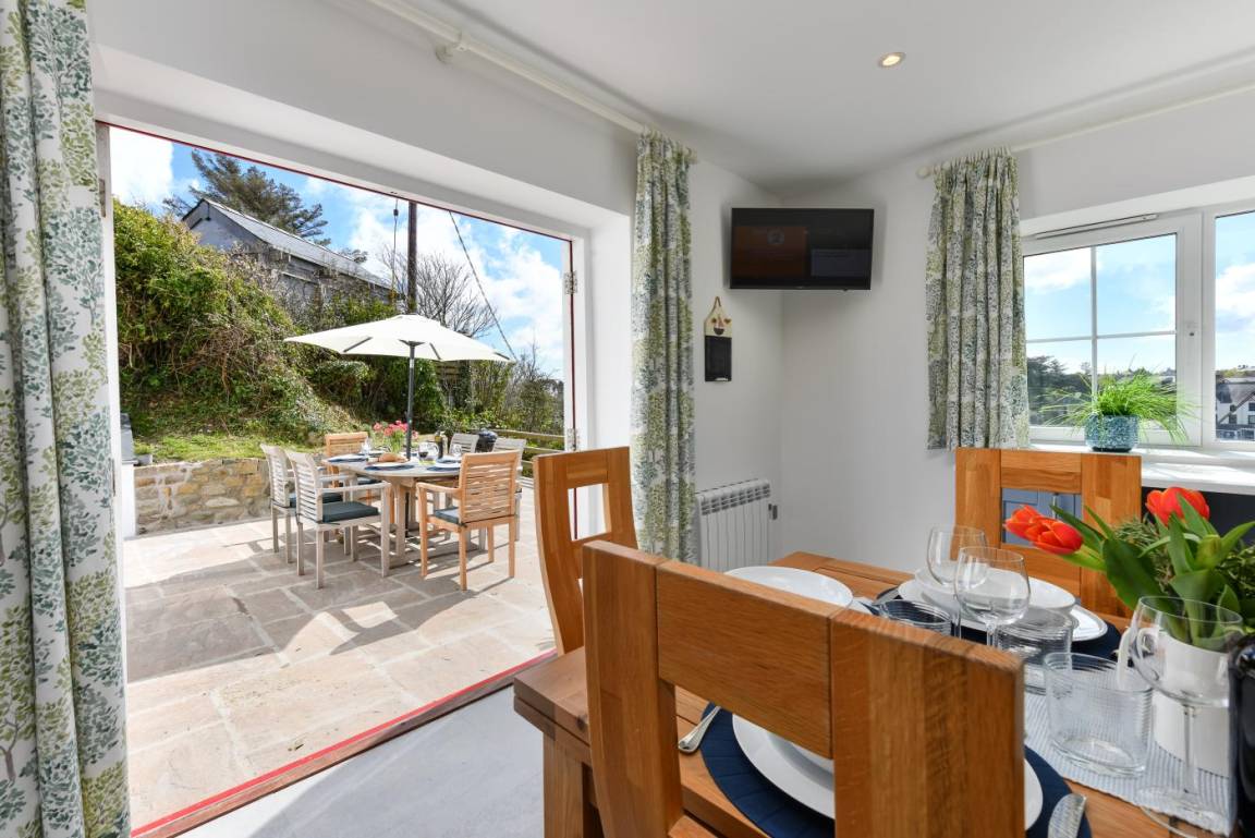 Cottage ∙ 3 Bedrooms ∙ 6 Guests - Abersoch
