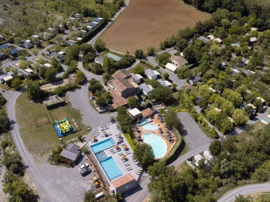 32 M² Mobilheim ∙ 2 Schlafzimmer ∙ 6 Gäste - Ardèche