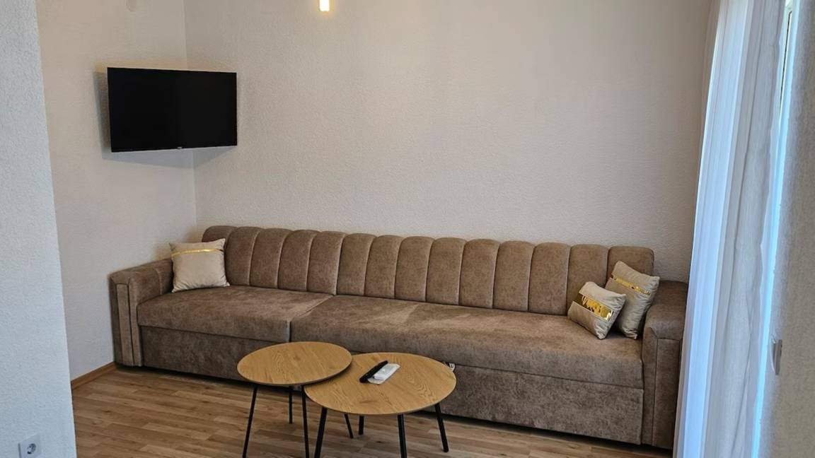 50 M² House ∙ 2 Bedrooms ∙ 4 Guests -