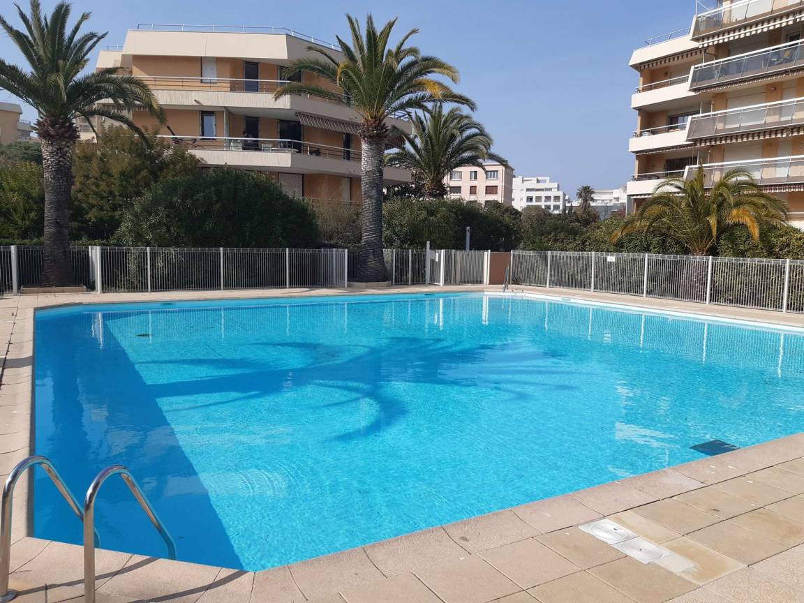 25 M² Monolocale ∙ 1 Camera Da Letto ∙ 3 Ospiti - Fréjus