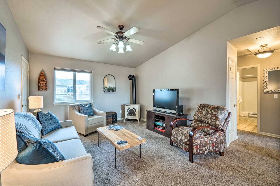 74 M² Apartment ∙ 2 Bedrooms ∙ 4 Guests - Anacortes, WA