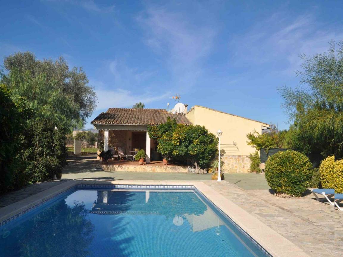 90 M² Cottage ∙ 3 Bedrooms ∙ 6 Guests - Búger