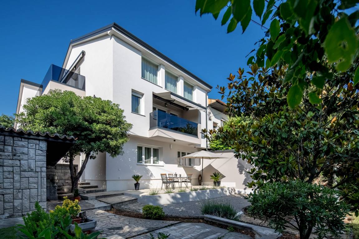 60 M² Appartement ∙ 1 Slaapkamer ∙ 3 Gasten - Rijeka