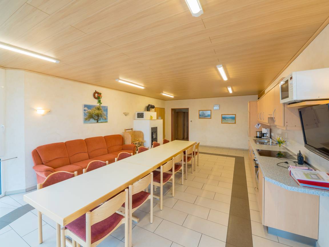 210 M² Ferienwohnung ∙ 7 Schlafzimmer ∙ 12 Gäste - Meckenbeuren