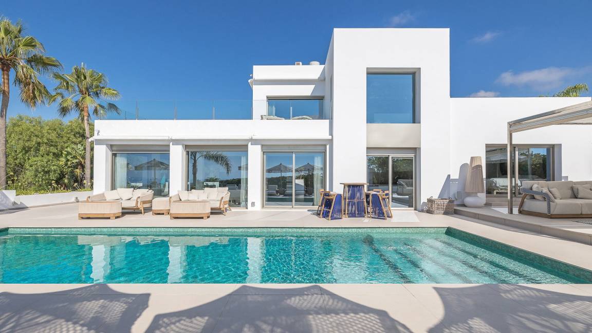512 M² Villa ∙ 5 Bedrooms ∙ 10 Guests - Ibiza
