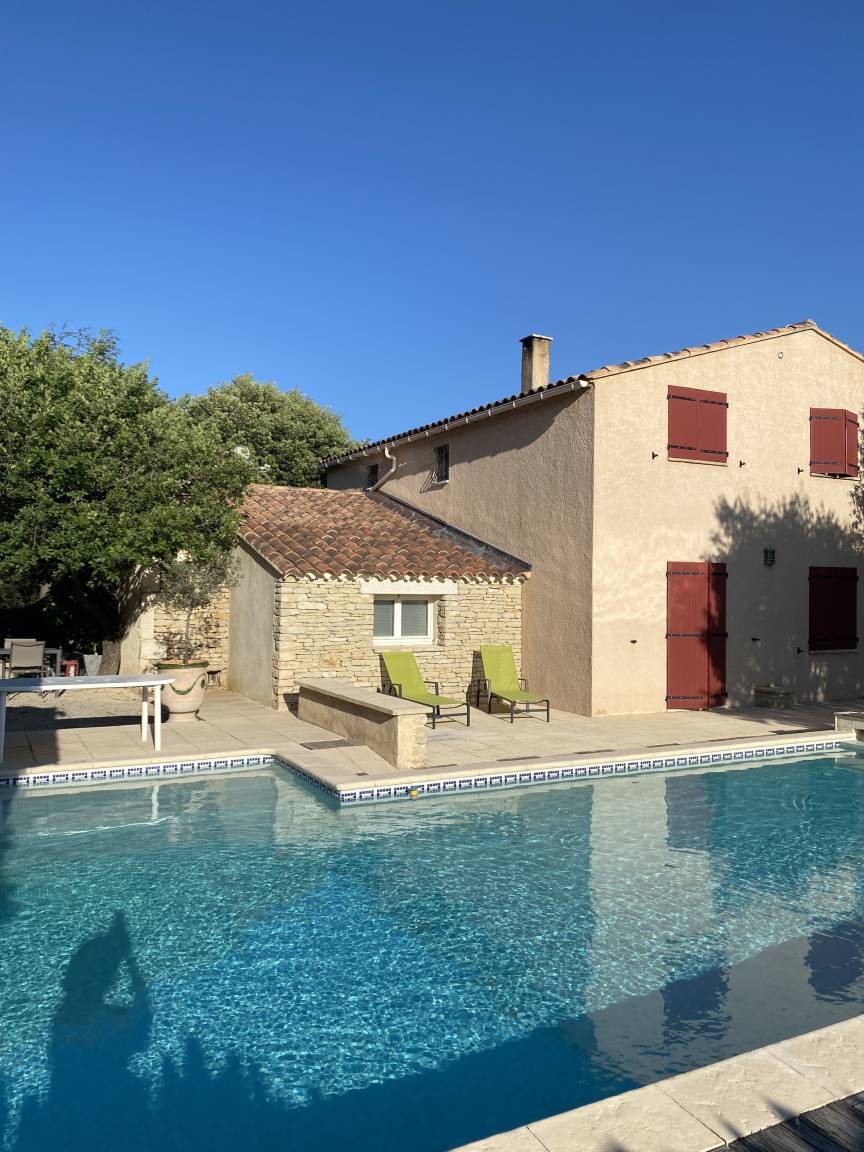 100 M² Ferienhaus ∙ 2 Schlafzimmer ∙ 4 Gäste - Gordes