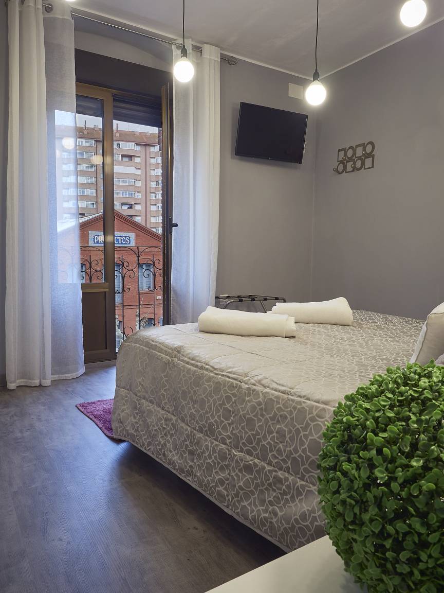 55 M² Apartamento ∙ 2 Habitaciones ∙ 4 Huéspedes - León, España