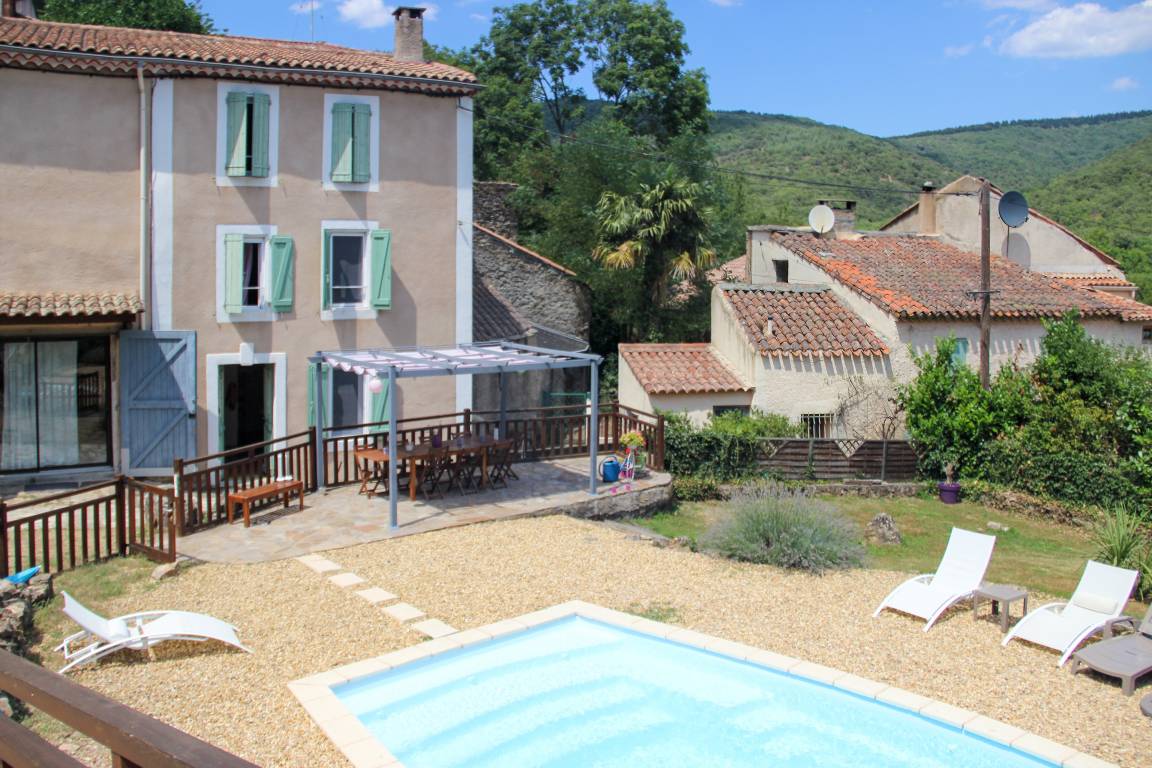 125 M² Huis ∙ 4 Slaapkamers ∙ 8 Gasten - Saint-Pons-de-Thomières