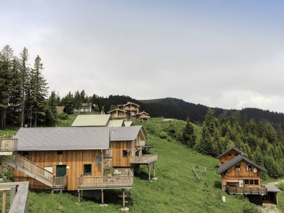 100 M² Ferienhaus ∙ 4 Schlafzimmer ∙ 8 Gäste - Wolfsberg