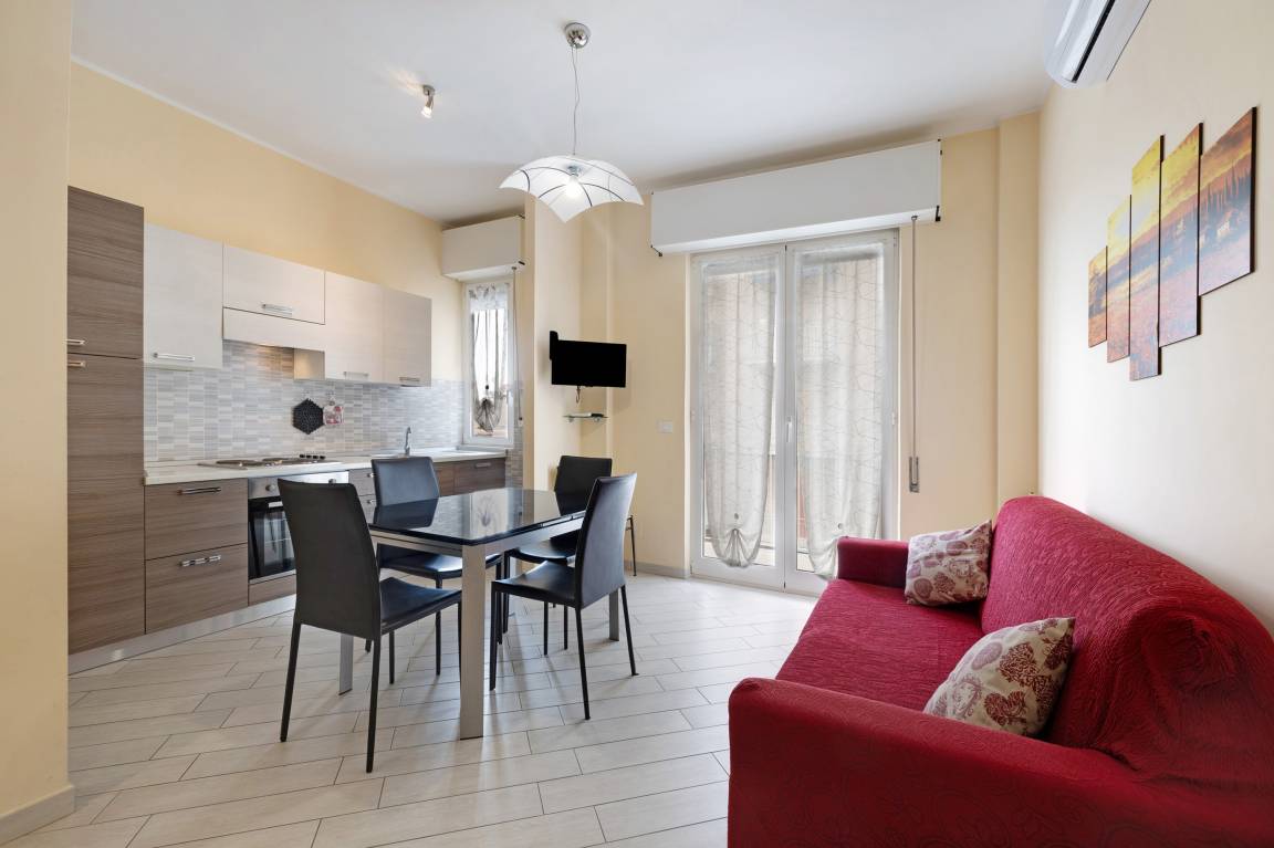 65 M² Apartamento ∙ 1 Quarto ∙ 4 Hóspedes - Loano