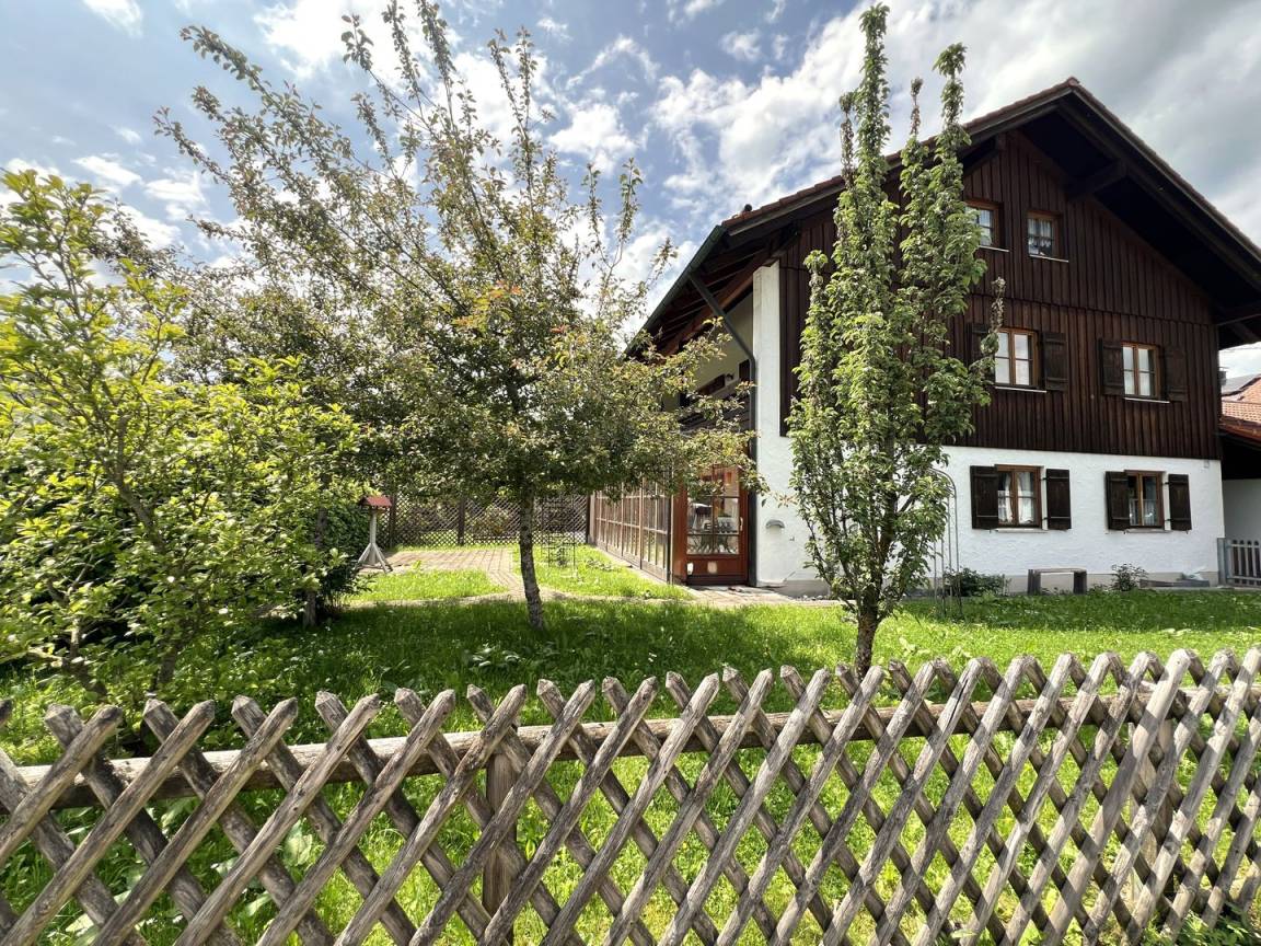 200 M² Ferienhaus ∙ 5 Schlafzimmer ∙ 8 Gäste - Halblech