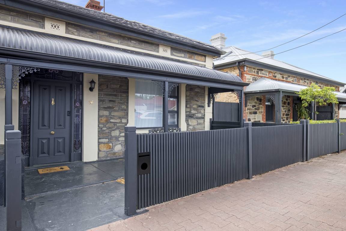 120 M² Bungalow ∙ 3 Bedrooms ∙ 7 Guests - Adelaide