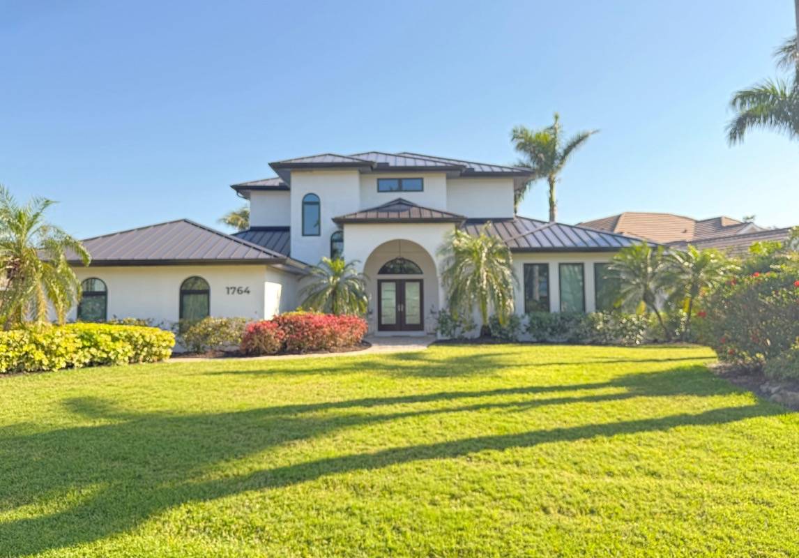 Villa ∙ 3 Bedrooms ∙ 6 Guests - Sarasota, FL