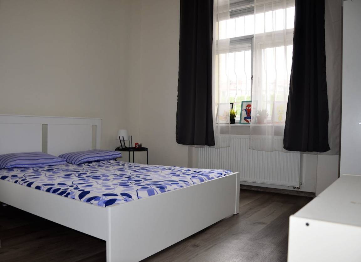 40 M² Apartamento ∙ 1 Habitación ∙ 1 Huésped - Praga