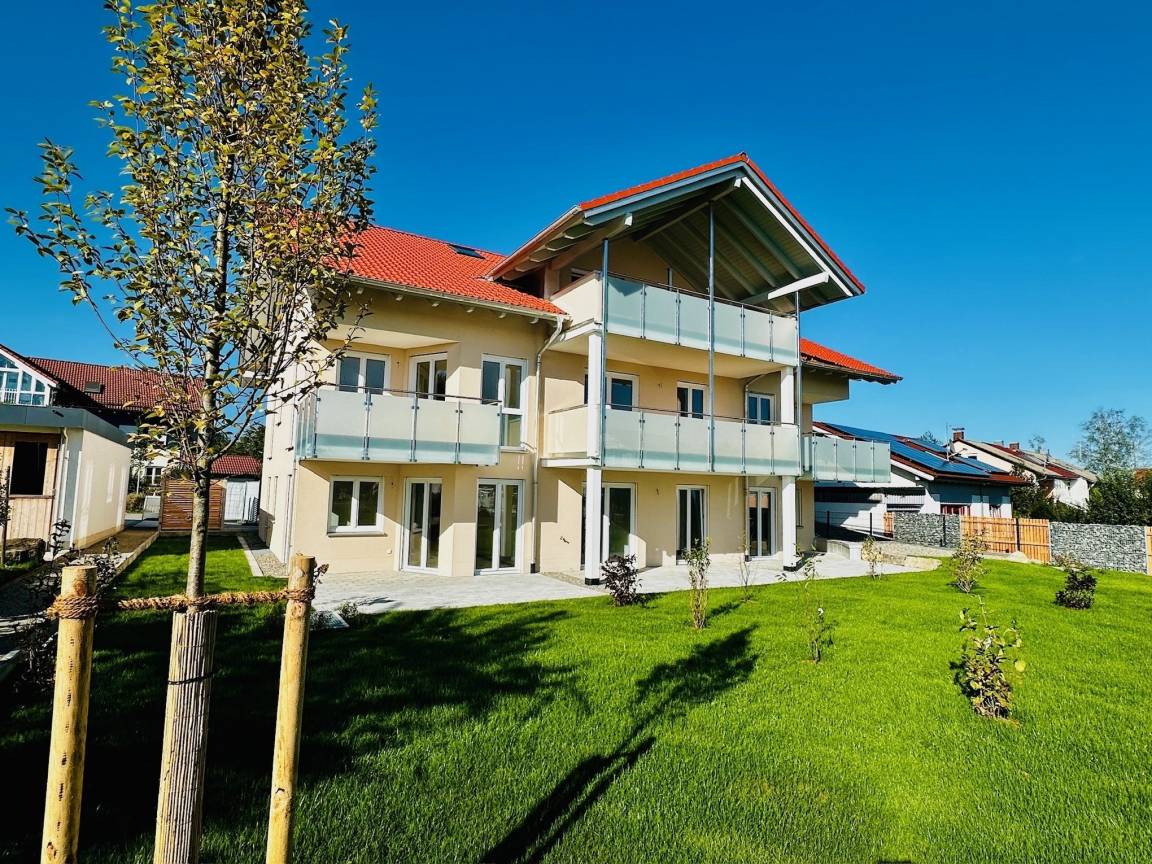 63 M² Ferienwohnung ∙ 1 Schlafzimmer ∙ 4 Gäste - Peiting