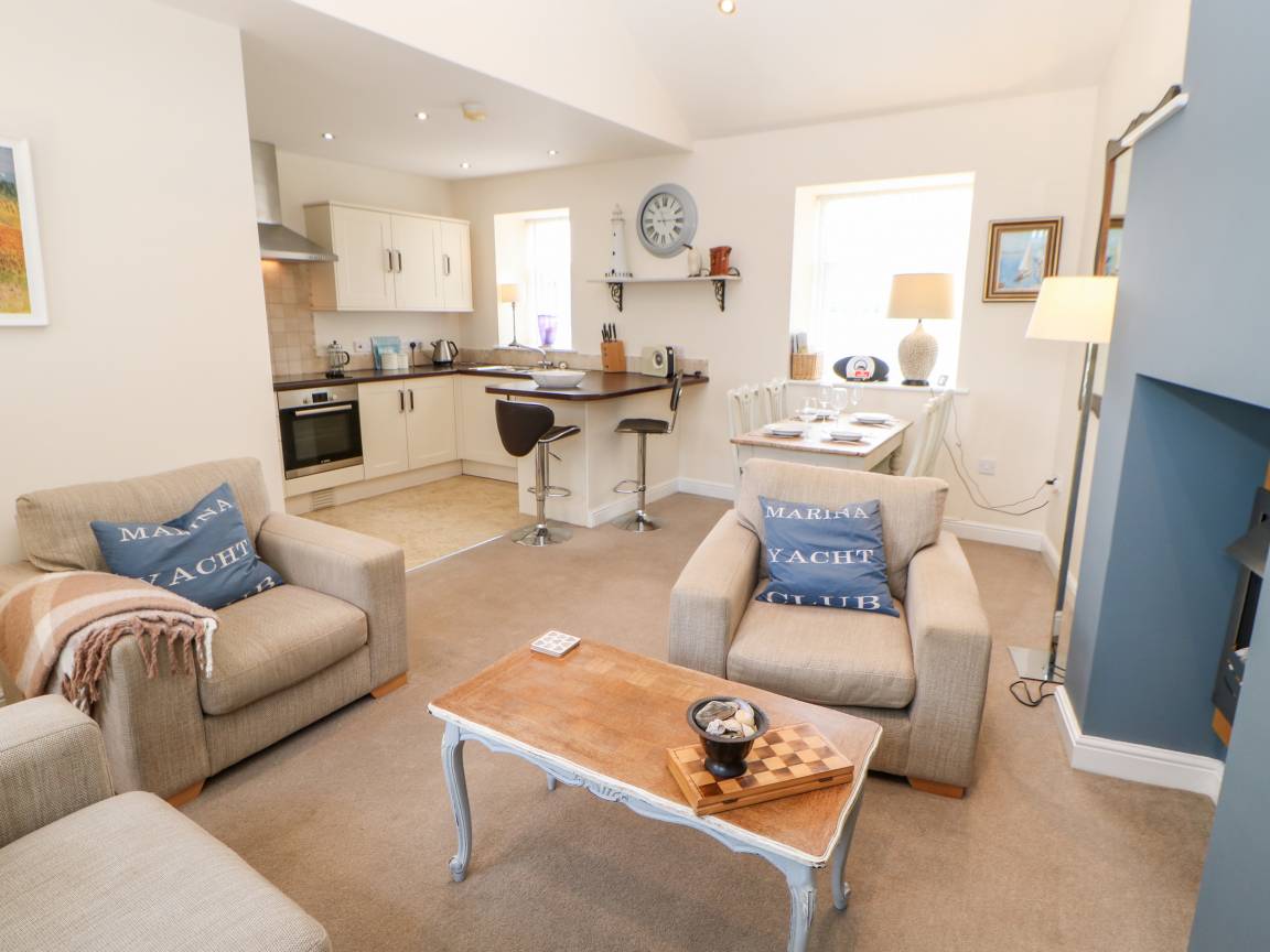 Cottage ∙ 2 Bedrooms ∙ 4 Guests - Alnmouth