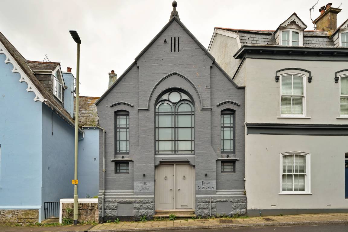110 M² House ∙ 3 Bedrooms ∙ 5 Guests - Dartmouth Castle