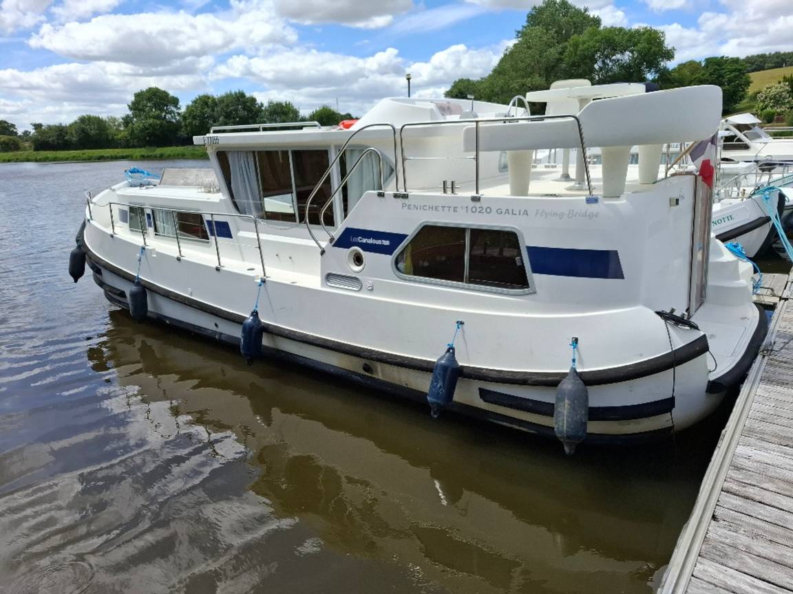 36 M² Péniche ∙ 2 Chambres ∙ 5 Personnes - Château-Gontier-sur-Mayenne