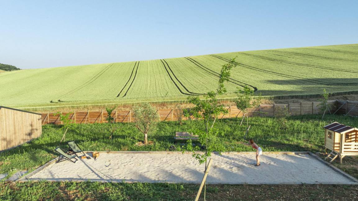 220 M² Gîte ∙ 4 Chambres ∙ 11 Personnes - Aube