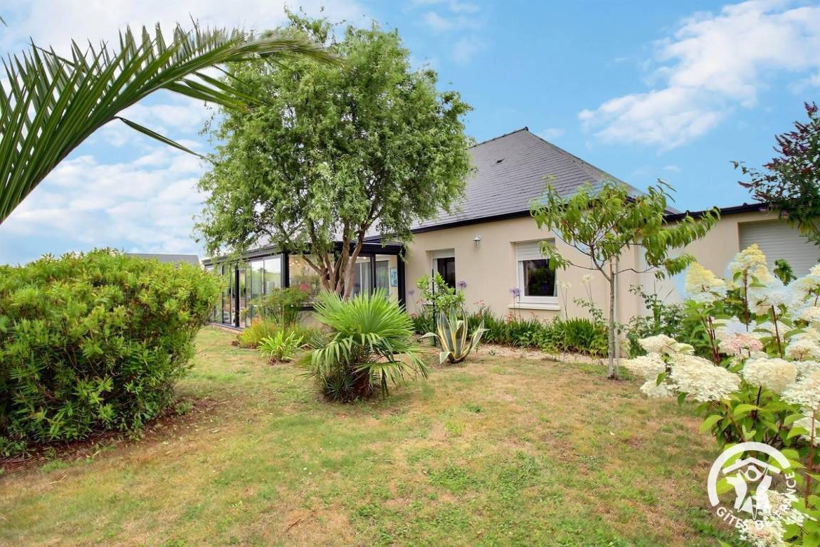 78 M² Gîte ∙ 3 Chambres ∙ 6 Personnes - Trégastel