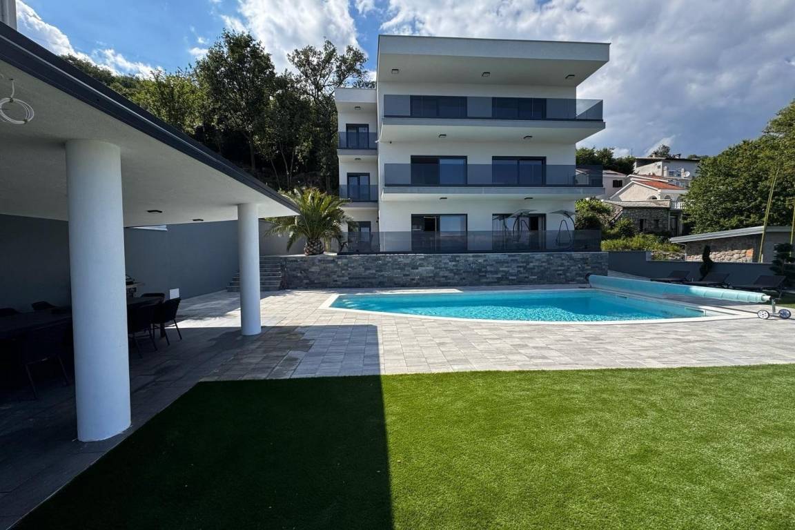 173 M² House ∙ 6 Bedrooms ∙ 12 Guests - Rijeka