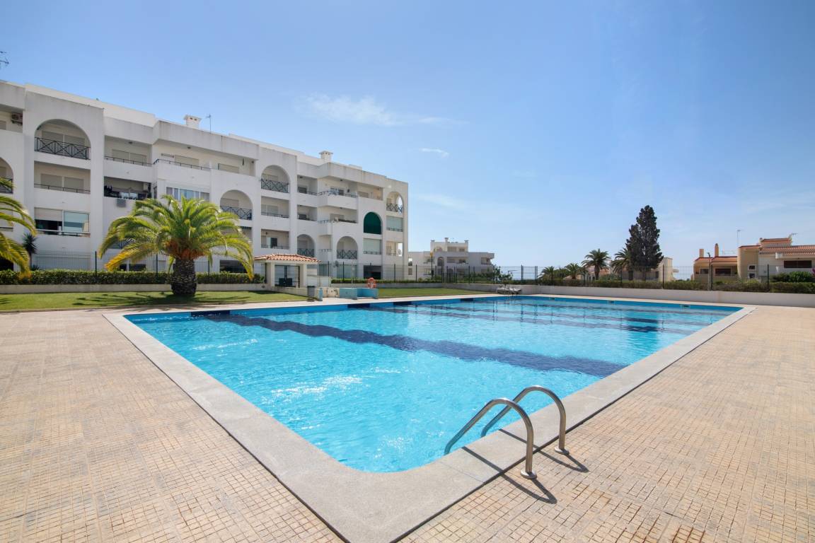 55 M² Appartement ∙ 1 Slaapkamer ∙ 4 Gasten - Armação de Pêra