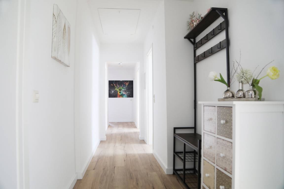 124 M² Ferienwohnung ∙ 3 Schlafzimmer ∙ 6 Gäste - Neuenburg am Rhein