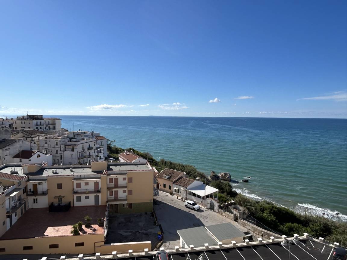 Apartamento ∙ 3 Habitaciones ∙ 9 Huéspedes - Rodi Garganico