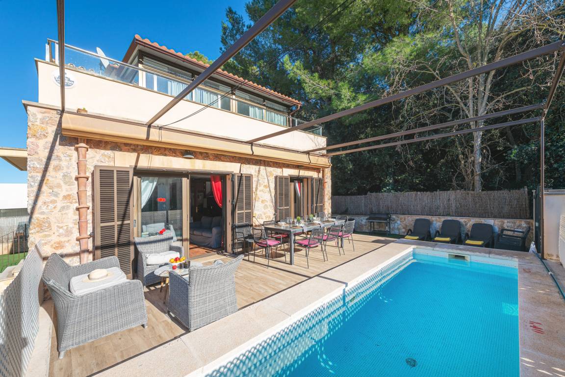 180 M² Villa ∙ 3 Bedrooms ∙ 6 Guests - Alcúdia
