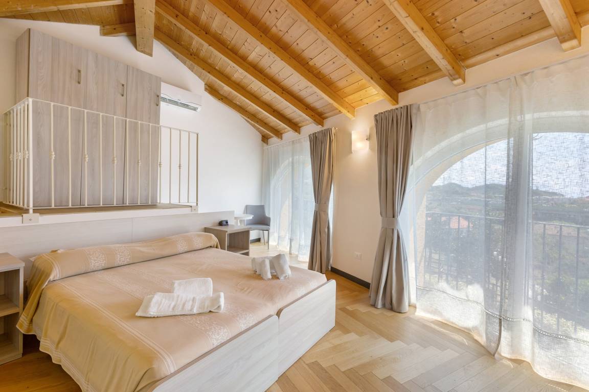 60 M² Apartamento ∙ 1 Habitación ∙ 4 Huéspedes - Sestri Levante