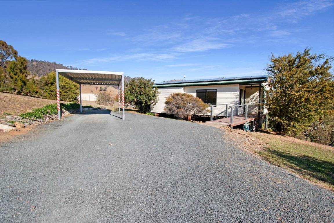 Accommodation ∙ 2 Bedrooms ∙ 4 Guests - Tumut