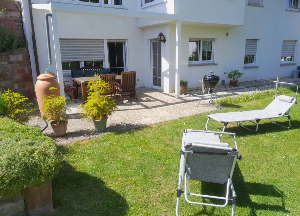 100 M² Ferienwohnung ∙ 3 Schlafzimmer ∙ 6 Gäste - Tauberbischofsheim