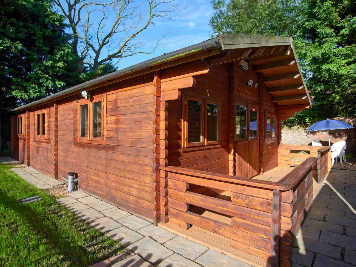 Cottage ∙ 2 Bedrooms ∙ 6 Guests - Cambridgeshire