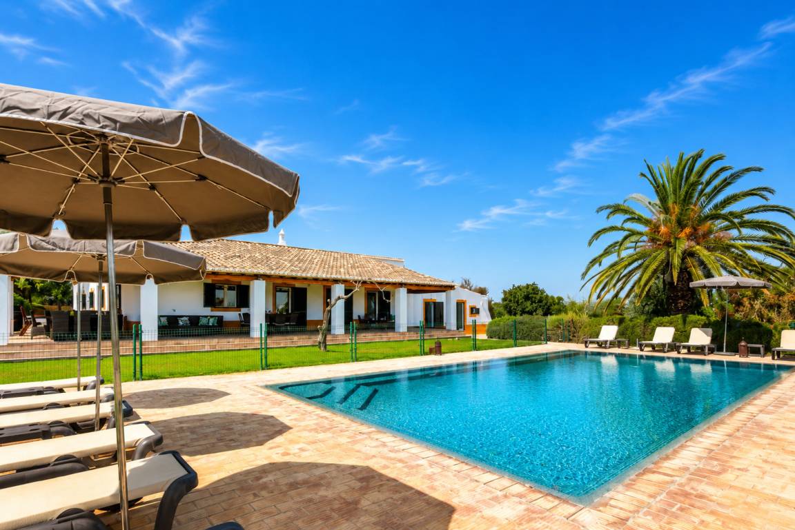 450 M² Villa ∙ 6 Bedrooms ∙ 12 Guests - カルヴォエイロ
