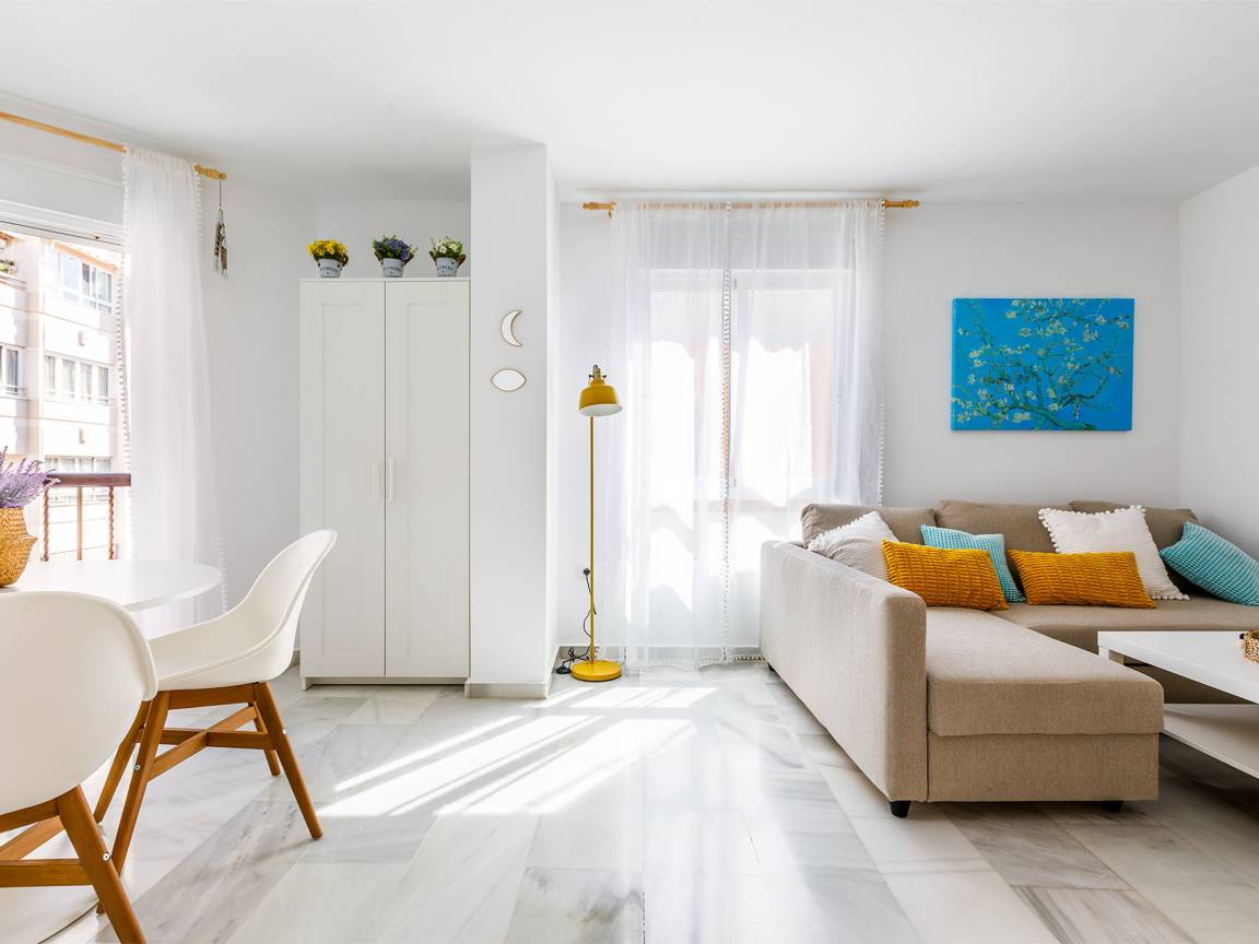 60 M² Apartamento ∙ 1 Habitación ∙ 4 Huéspedes - Torre del Mar