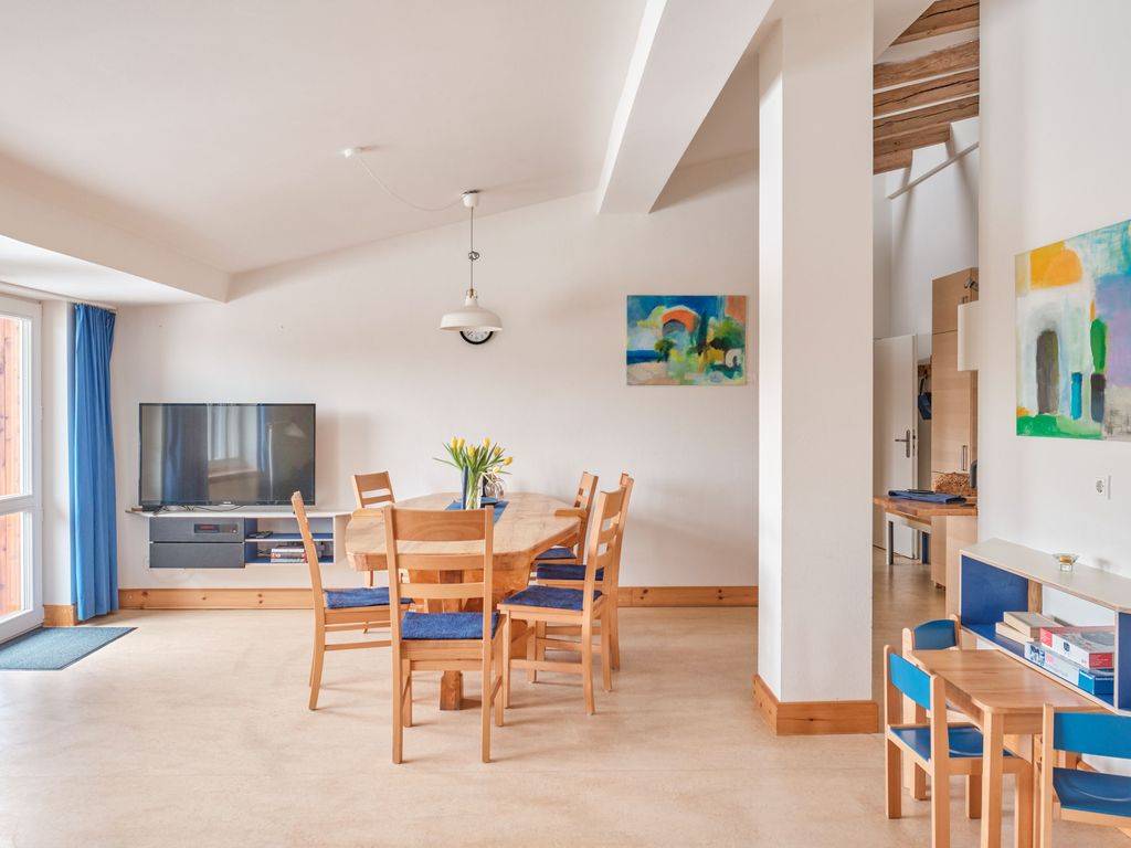 76 M² Appartement ∙ 3 Chambres ∙ 7 Personnes - Schwerin