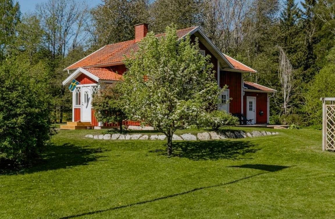 150 M² House ∙ 3 Bedrooms ∙ 6 Guests - Skövde