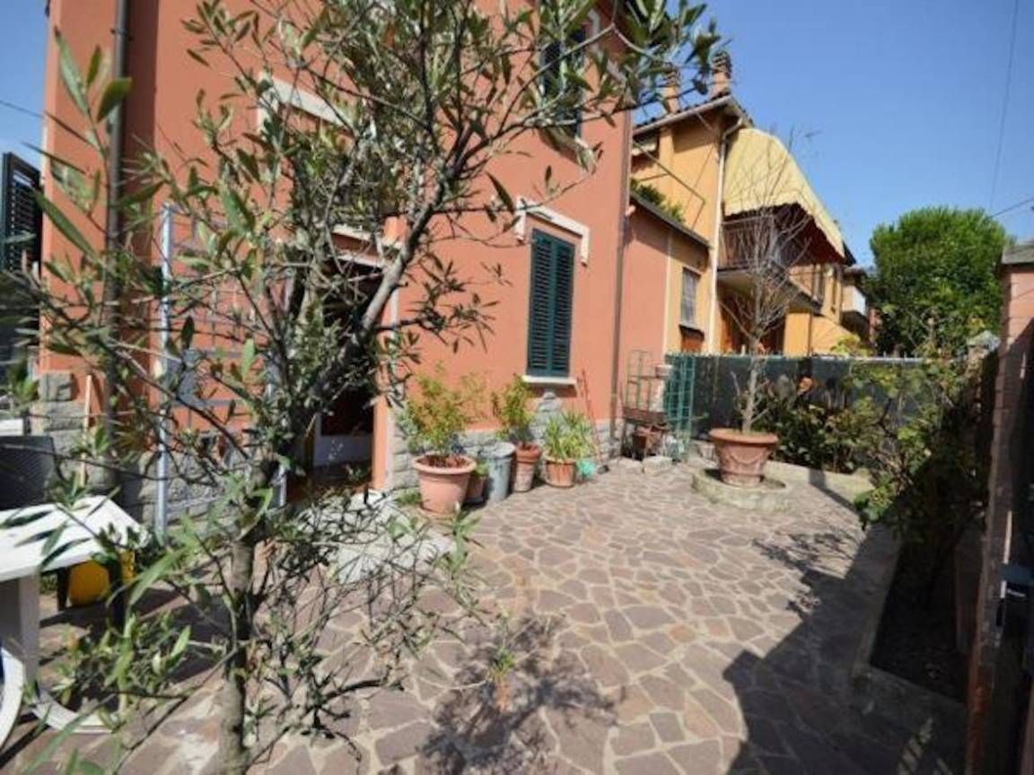 80 M² Apartment ∙ 2 Bedrooms ∙ 4 Guests - Болонья