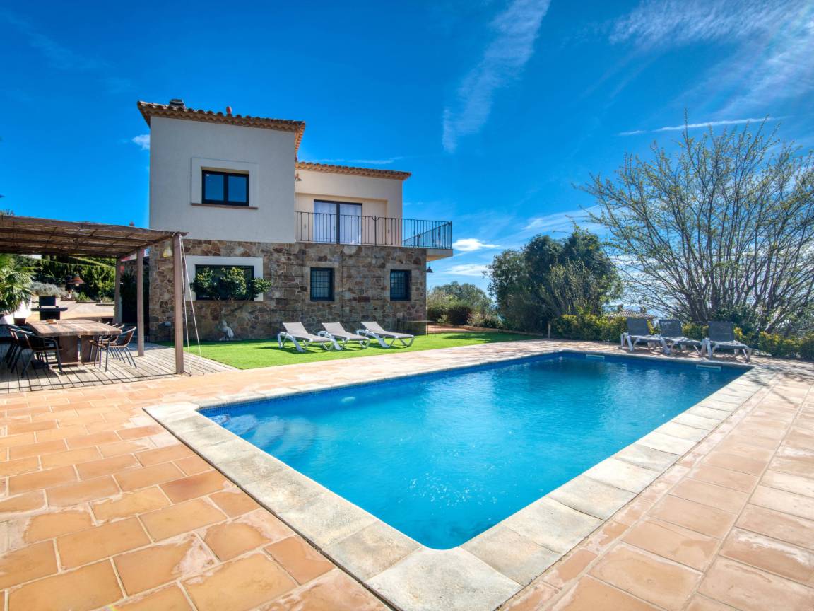 316 M² Ferienhaus ∙ 4 Schlafzimmer ∙ 9 Gäste - Playa de Aro