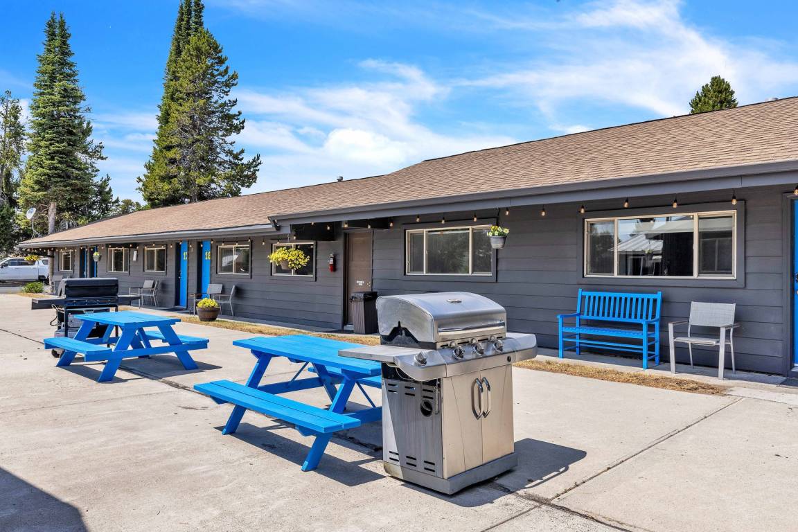 23 M² Hotel ∙ 1 Bedroom ∙ 2 Guests - West Yellowstone, MT