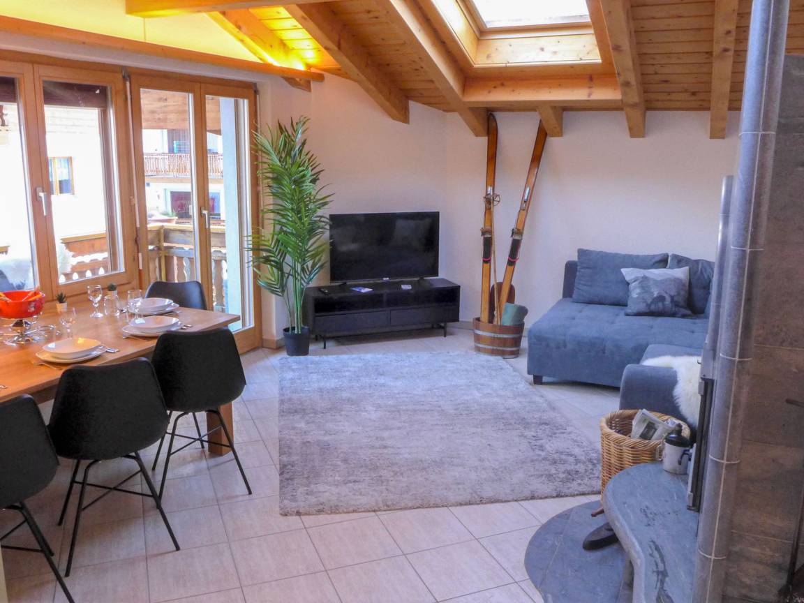 90 M² Apartment ∙ 2 Bedrooms ∙ 6 Guests - Täsch