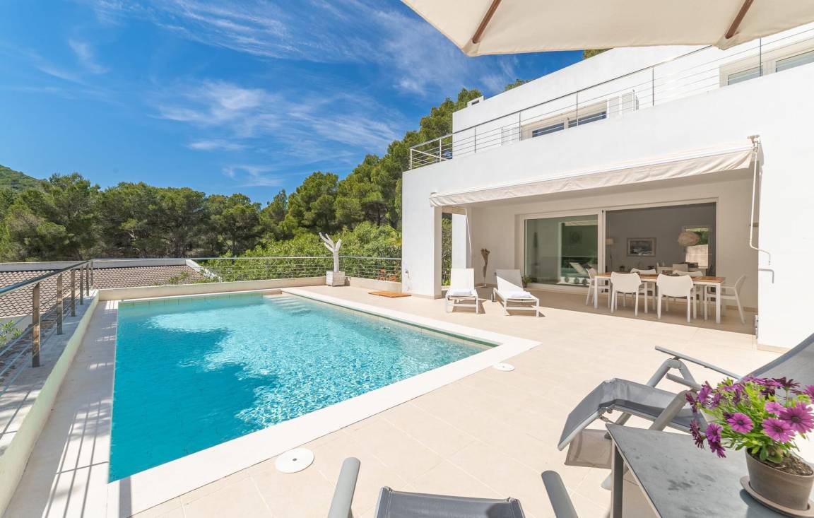 350 M² Ferienhaus ∙ 4 Schlafzimmer ∙ 7 Gäste - Capdepera